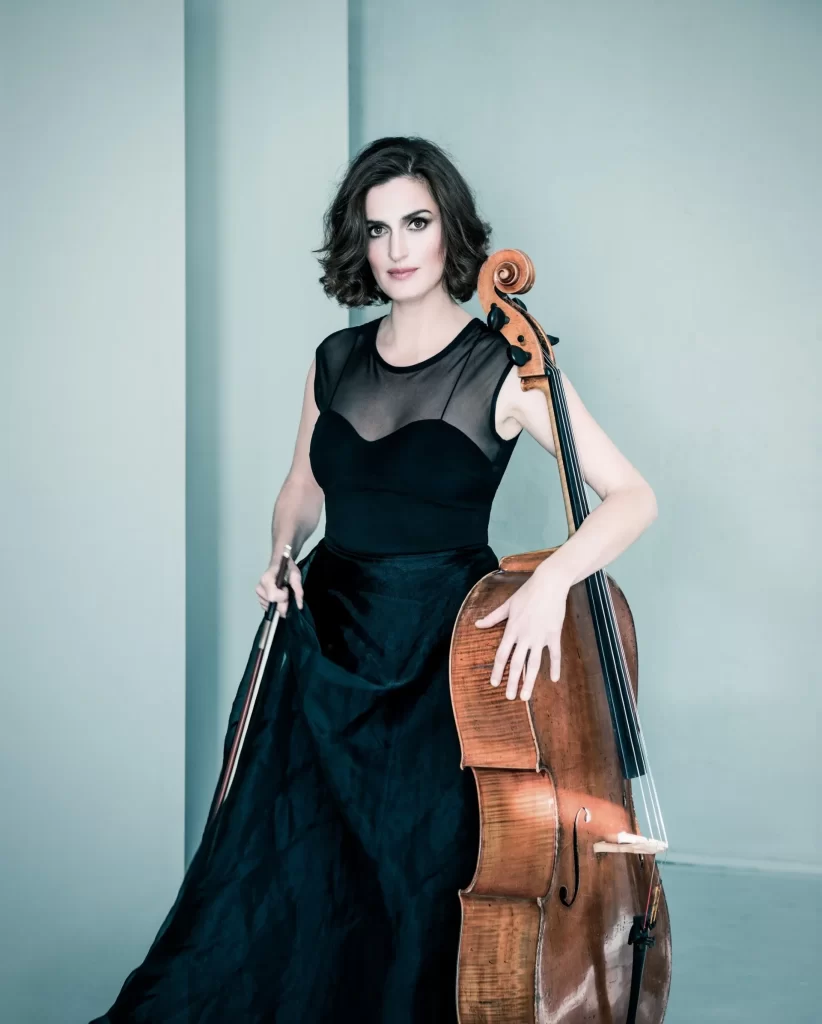 Monika Leskovar, violončelo & Zadarski komorni orkestar | Hrvatski Dom ...